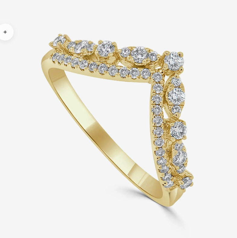 14K Gold Diamond V Shape Ring – LUXURY BY LEONARDO